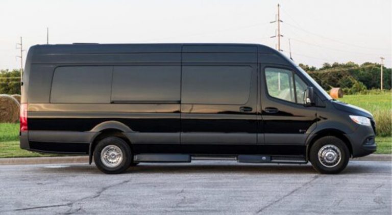 Book Executive Sprinter Limousine Chicago | Mercedes | Party Bus